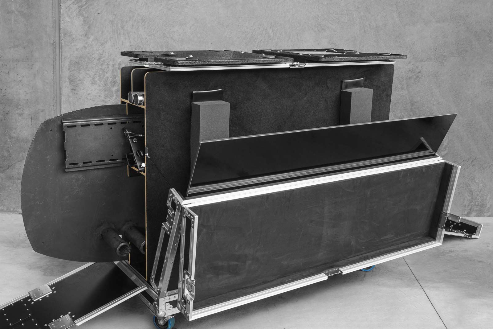 24 x 60 Multi-Fit Screen Case | Road Cases | Fiasco Cases – Fiasco ...