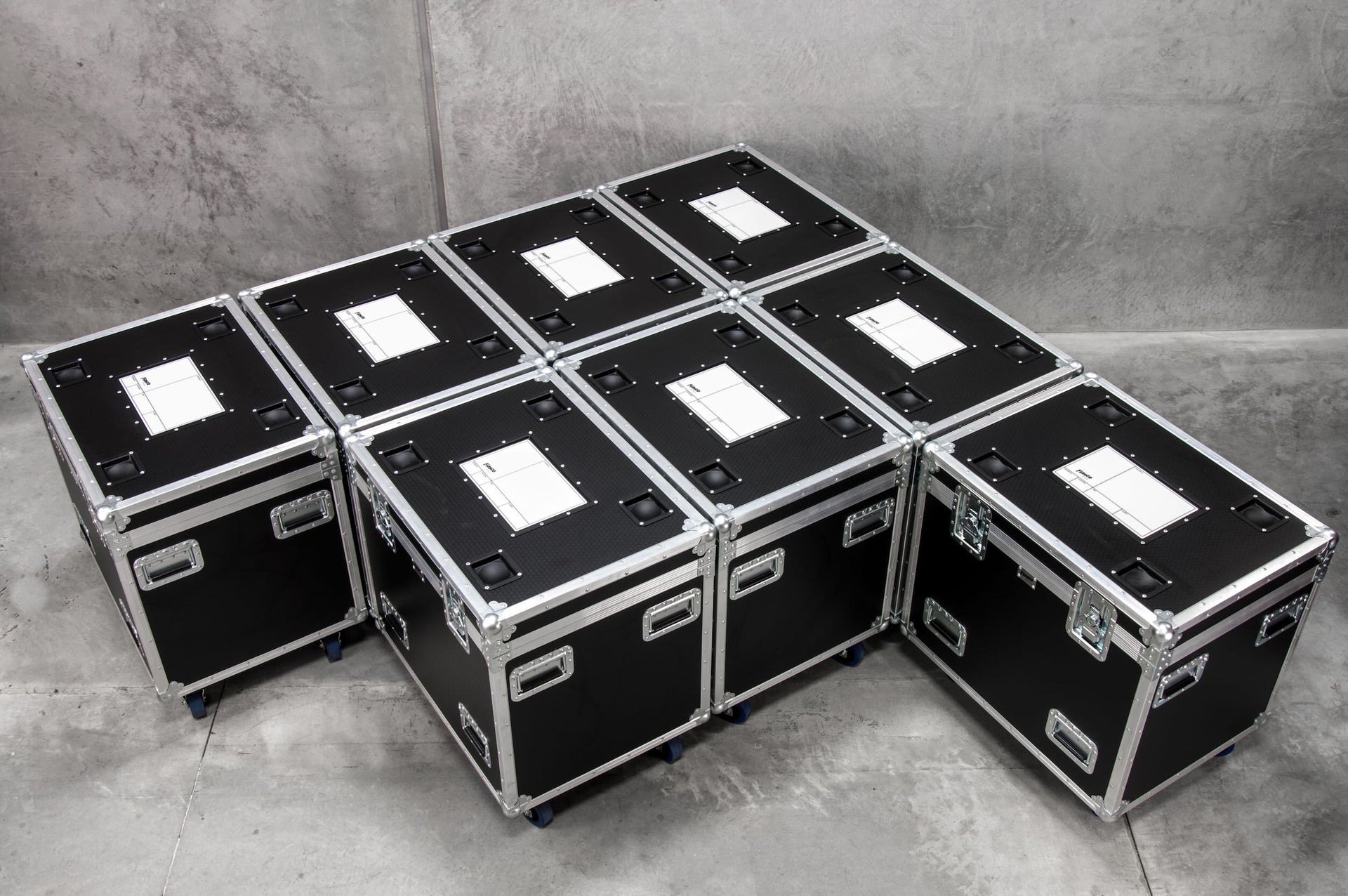 24 x 30 Workstation | Road Case with Drawers | Fiasco Cases – Fiasco ...