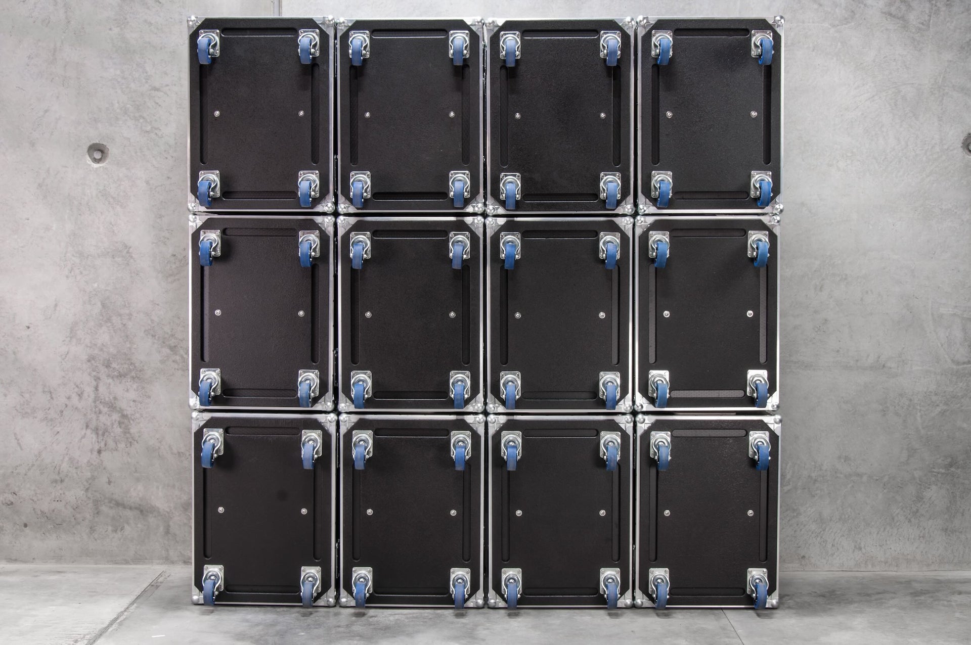 ROAD CASES – Fiasco Cases USA